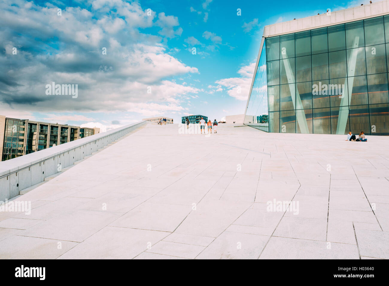 Oslo opera house roof hi-res stock photography and images - Alamy