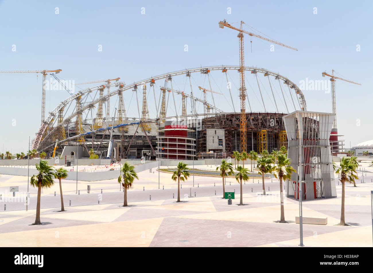 Renovation (roof and cooling) of the Khalifa International Stadium in ...