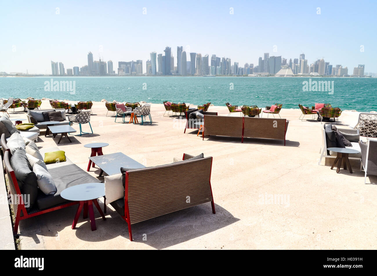 Doha skyline viewpoint hi-res stock photography and images - Alamy