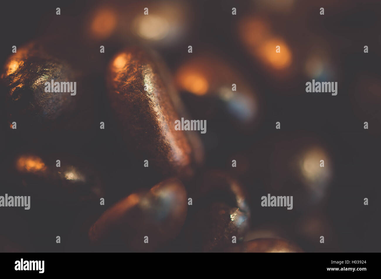 Close ups of coffee beans hi-res stock photography and images - Alamy
