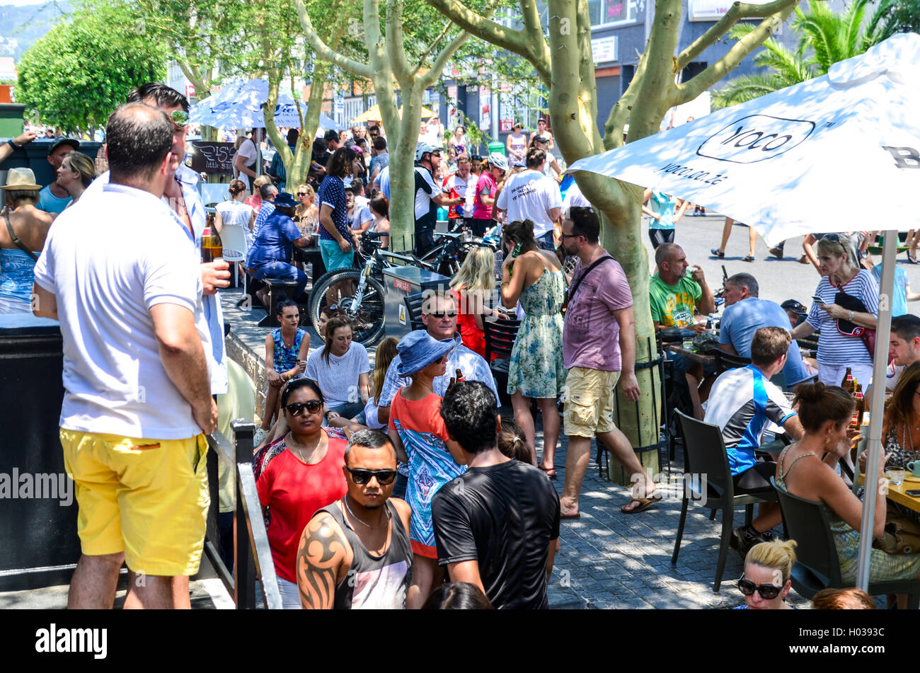 Crowd of South Africans and tourists on Bree Street, Cape Town, during ...