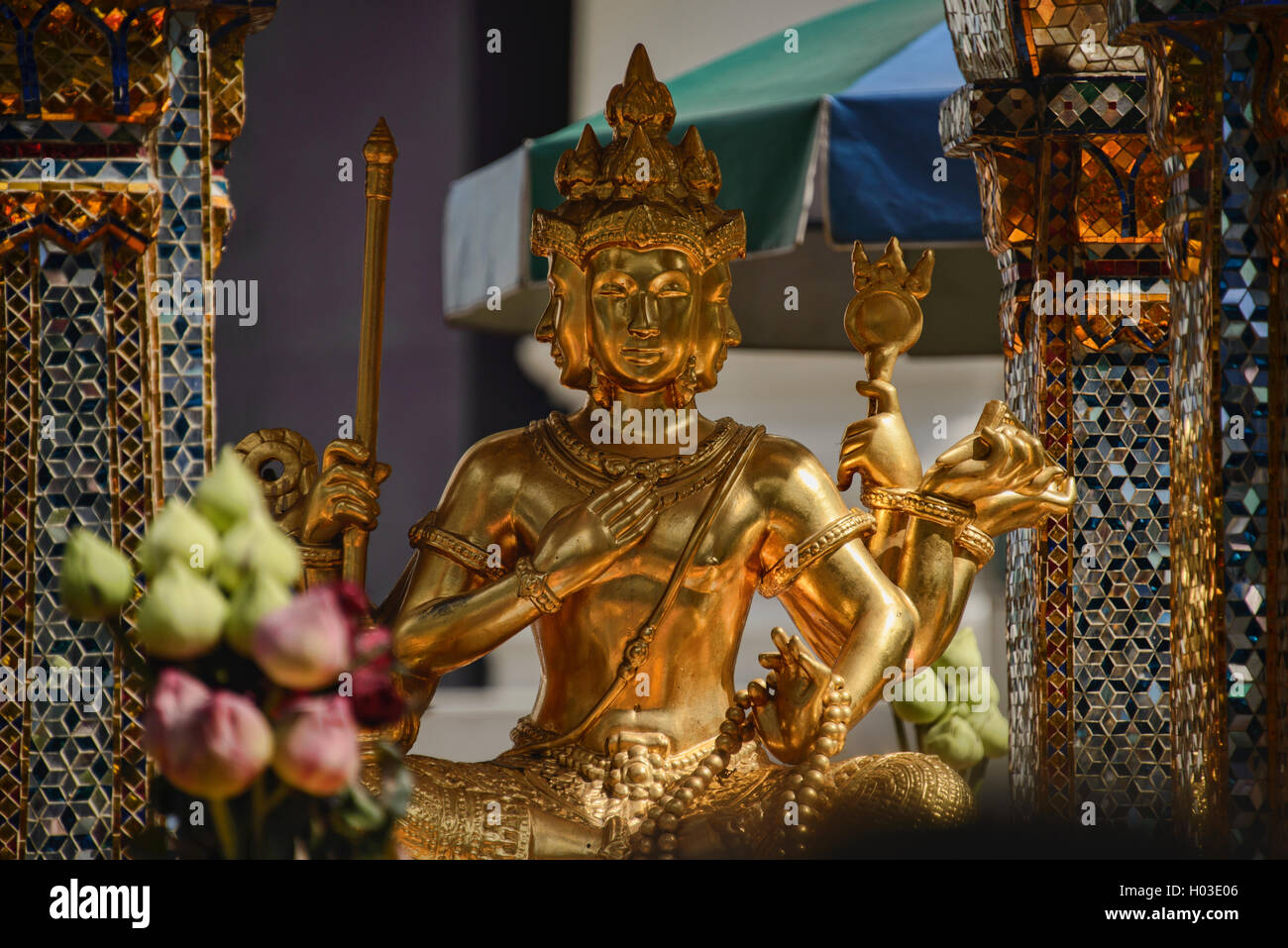 Phra phrom hi-res stock photography and images - Alamy