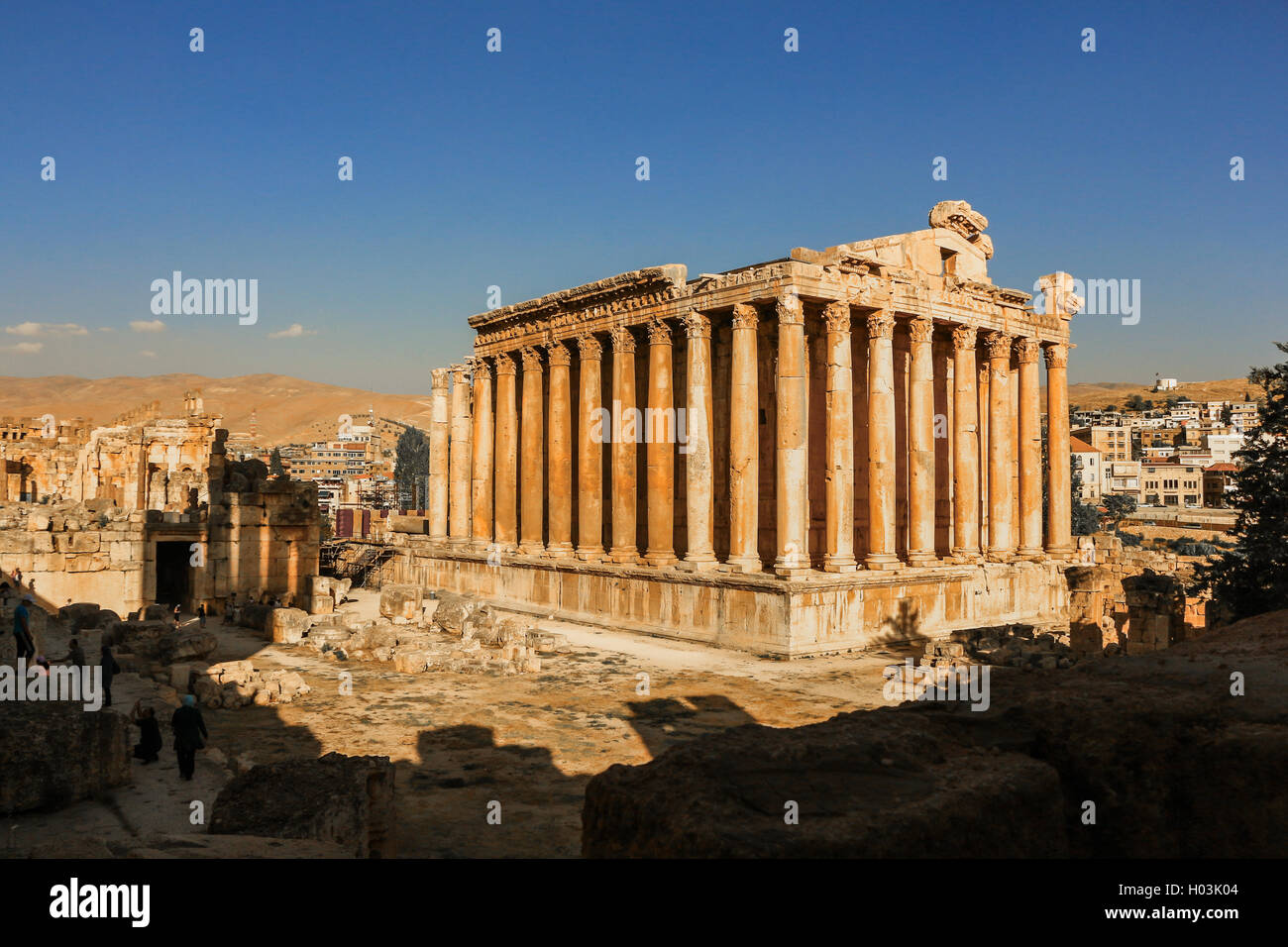 Roman castle hi-res stock photography and images - Alamy