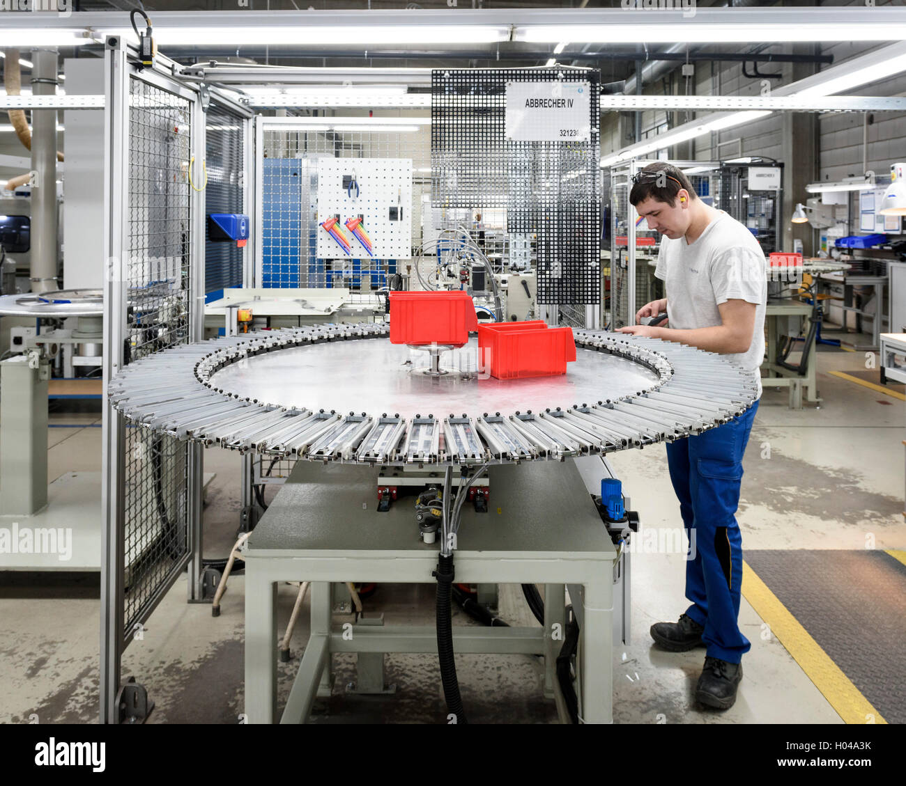 Quality control. Harry's Razor Blade Factory, Eisfeld, Germany ...