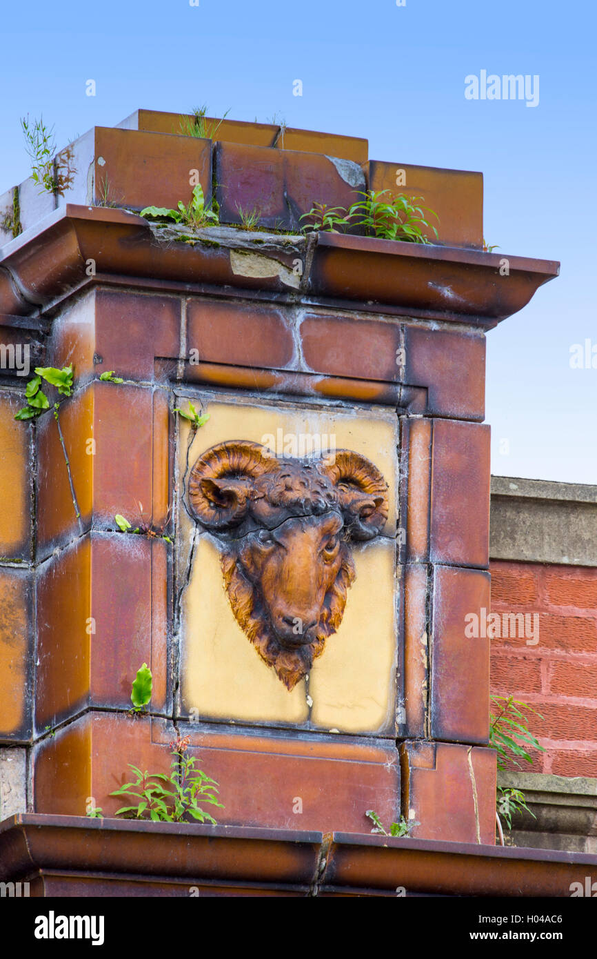 Victorian butcher advertising hi-res stock photography and images - Alamy