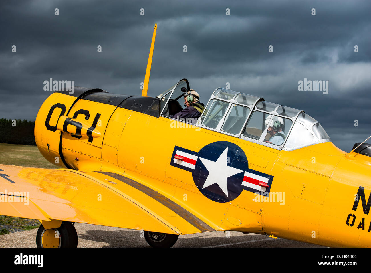 Dark cockpit hi-res stock photography and images - Alamy
