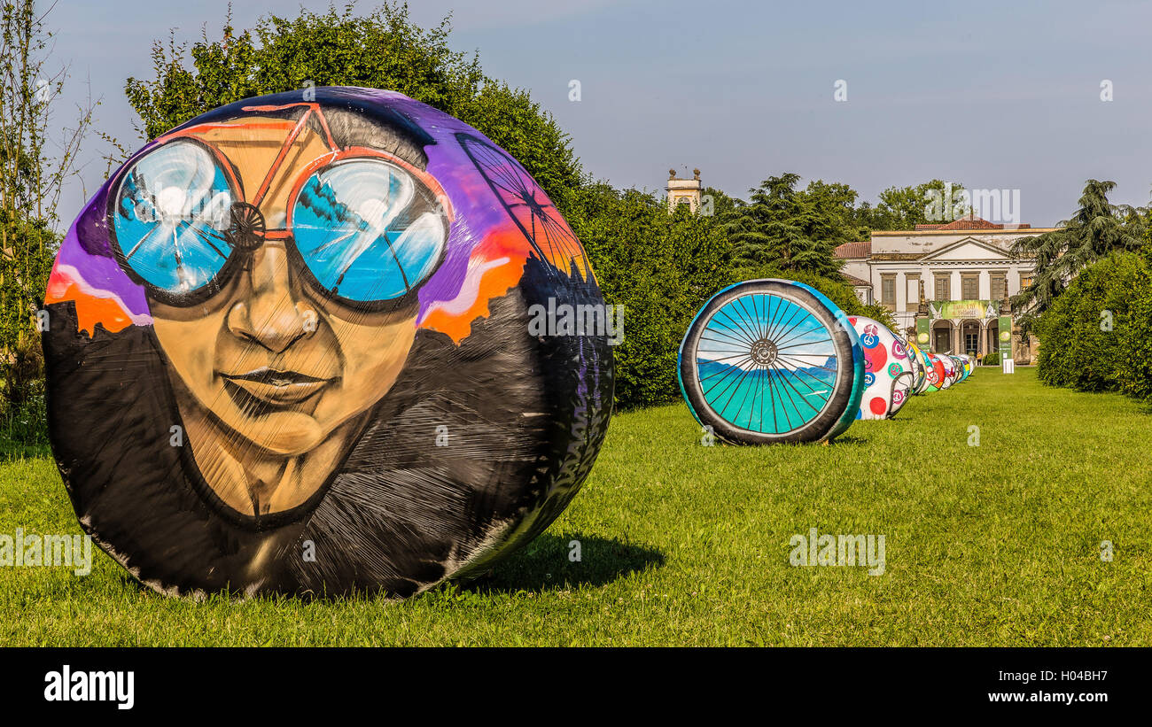 Monza hi-res stock photography and images - Alamy