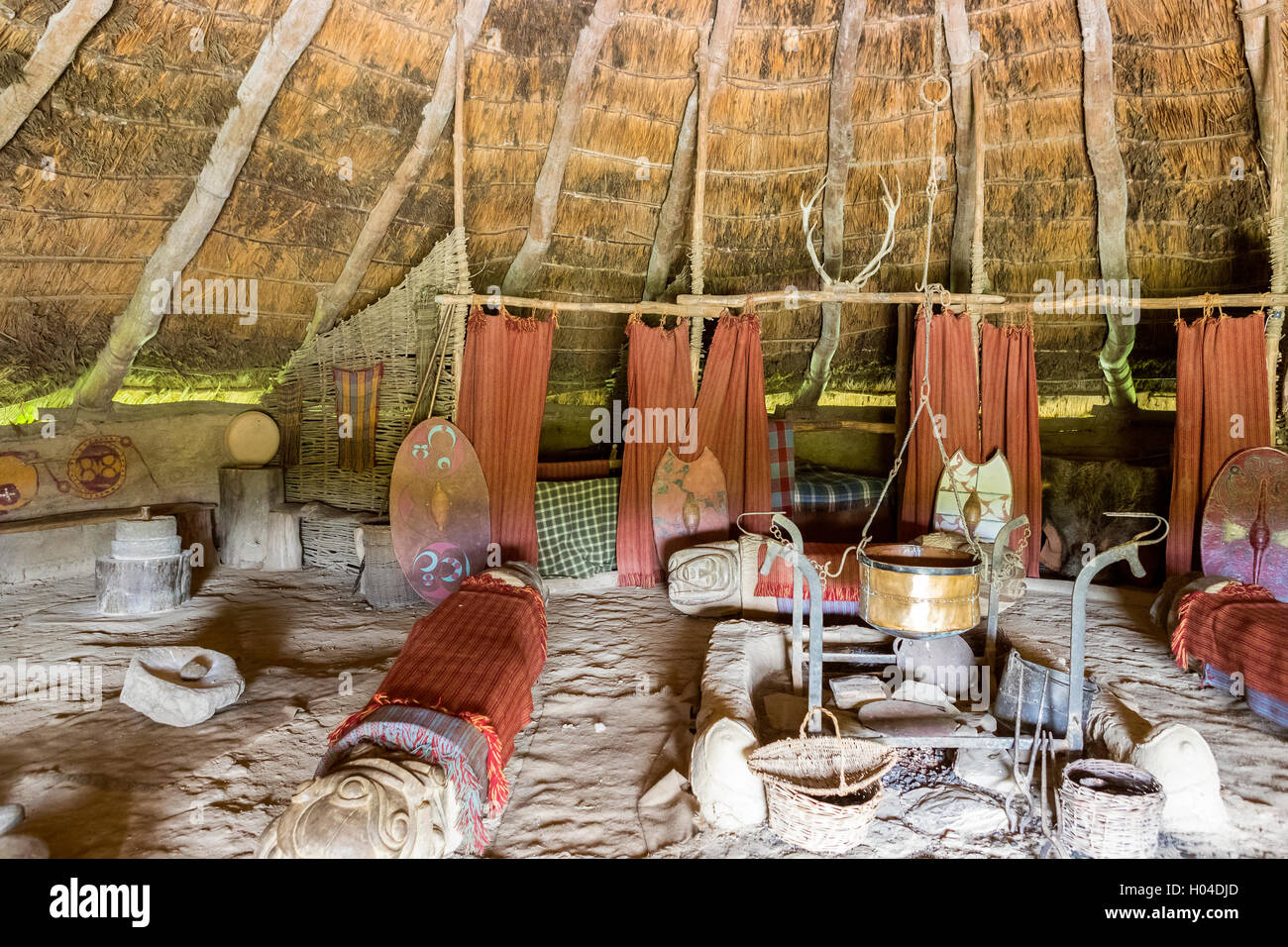 Welsh prehistoric castle hi-res stock photography and images - Alamy