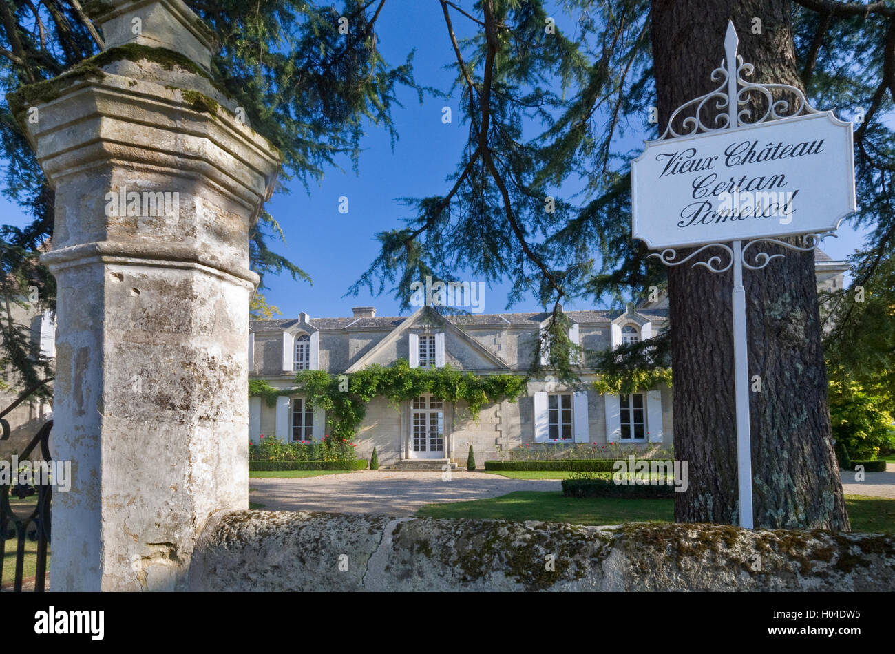 Vieux plateau hi-res stock photography and images - Alamy