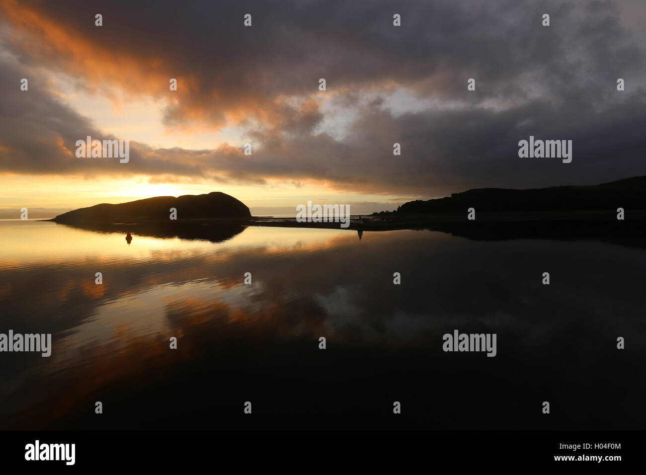 Davaar island campbeltown hi-res stock photography and images - Alamy