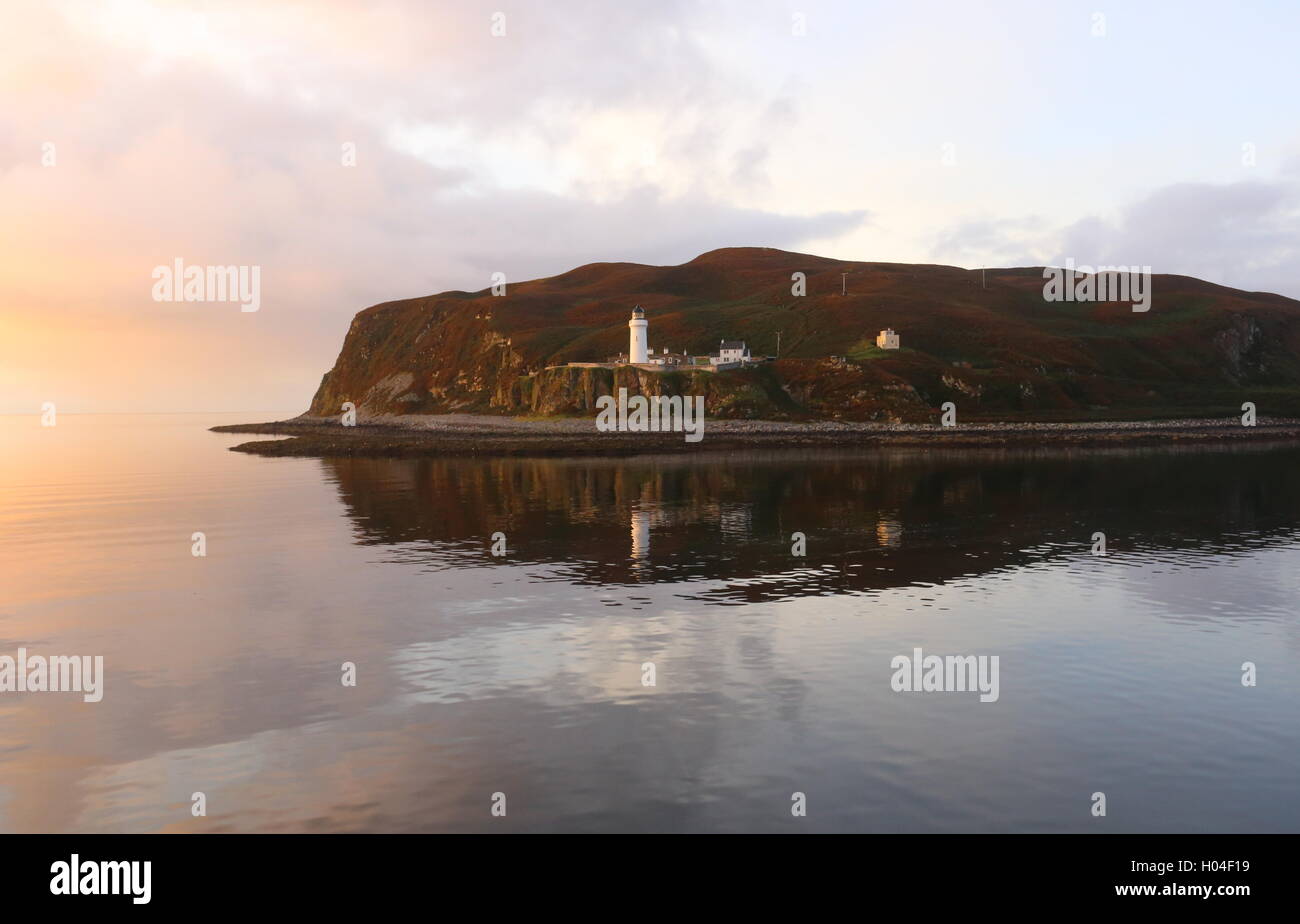 Davaar island lighthouse scotland hi-res stock photography and images ...