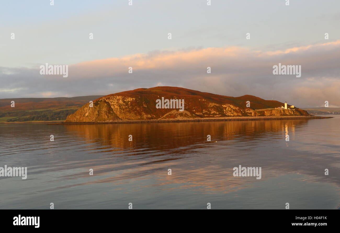 Davaar island lighthouse scotland hi-res stock photography and images ...