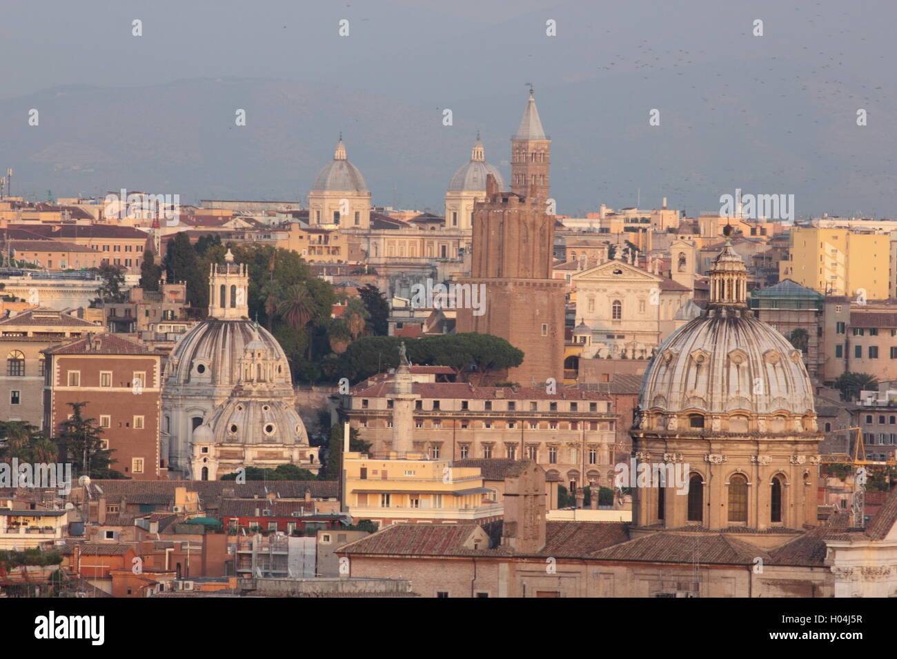 Dome historical monuments hi-res stock photography and images - Alamy