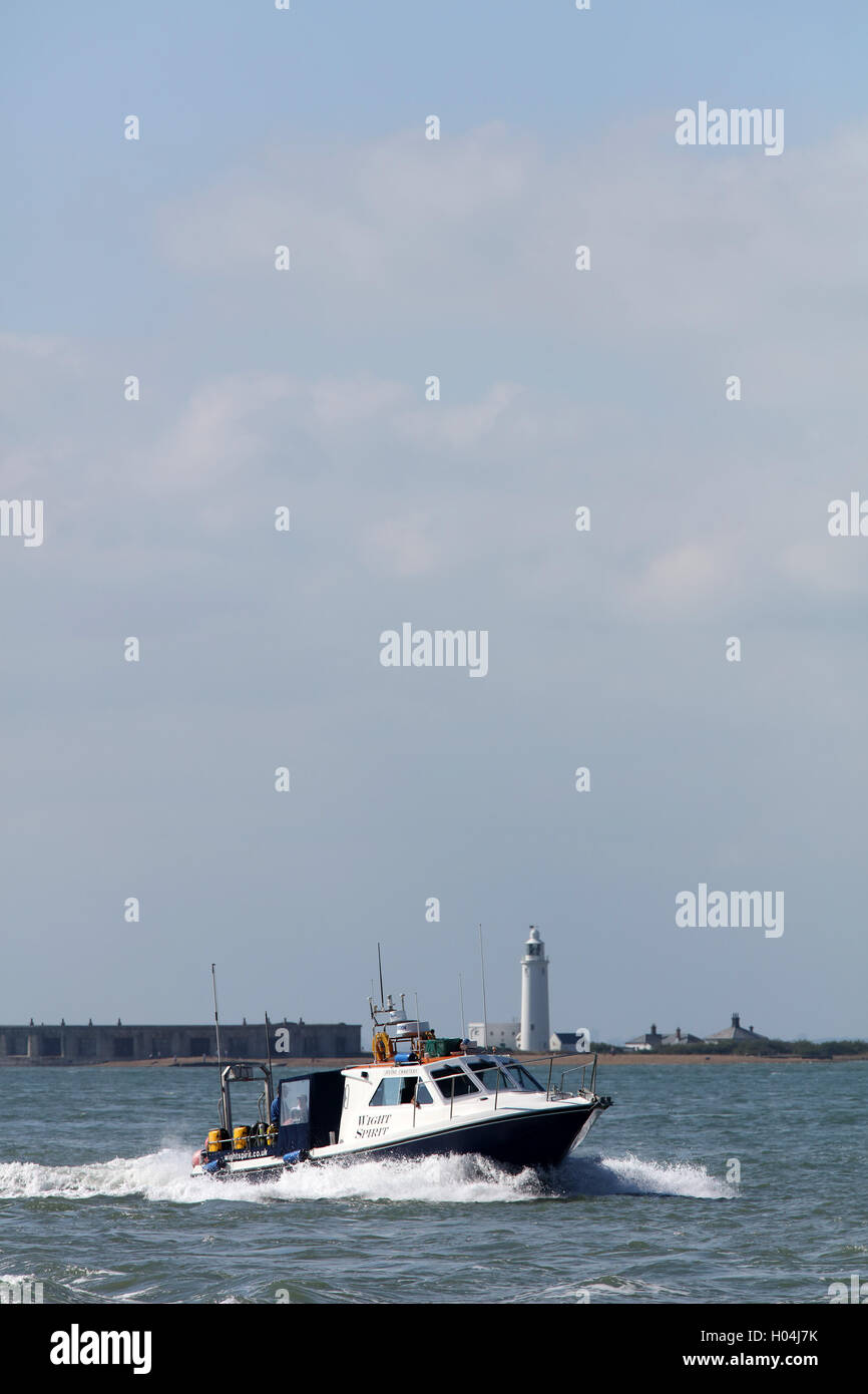 Fast boats hi-res stock photography and images - Alamy