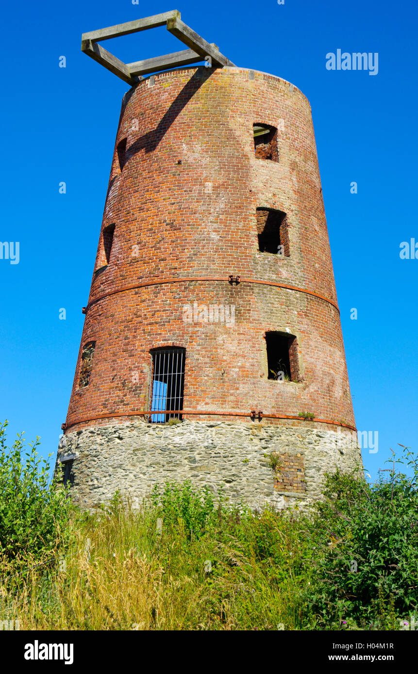 Windmill ruin hi-res stock photography and images - Alamy
