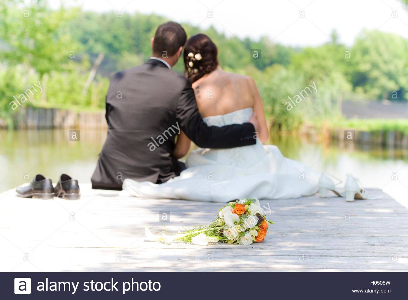 Brautpaar Von Hinten High Resolution Stock Photography and Images - Alamy