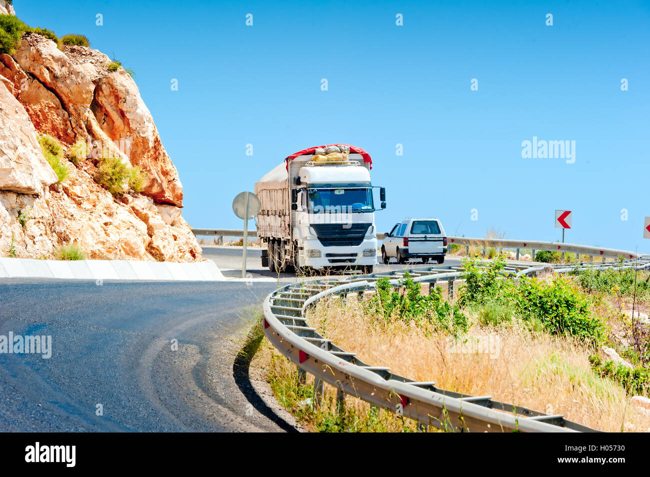 Oncoming truck hi-res stock photography and images - Alamy
