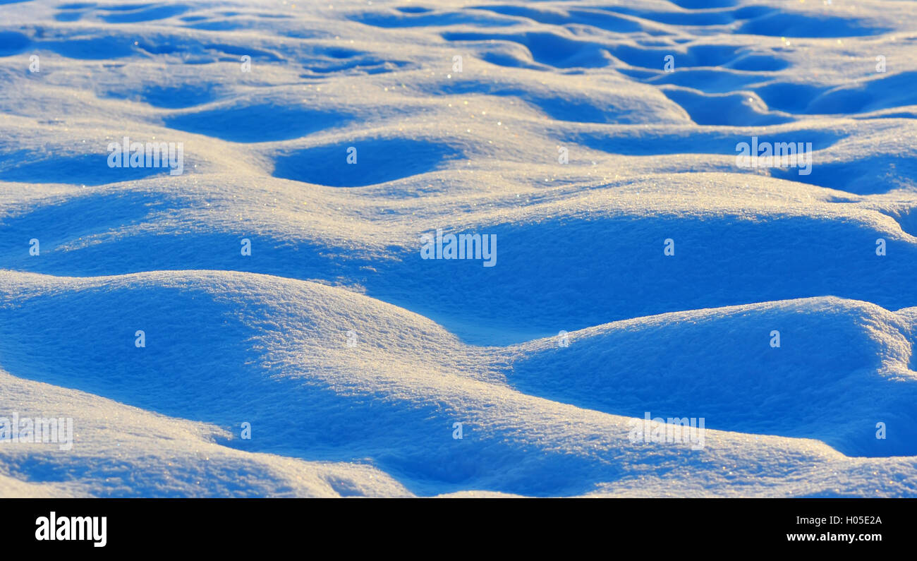 Waves of snow bumps Stock Photo - Alamy