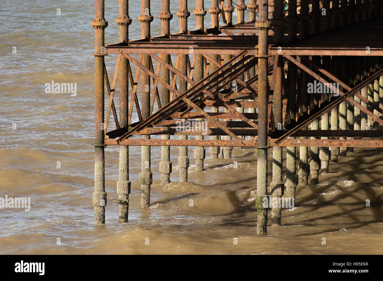 Old pier under water hi-res stock photography and images - Alamy