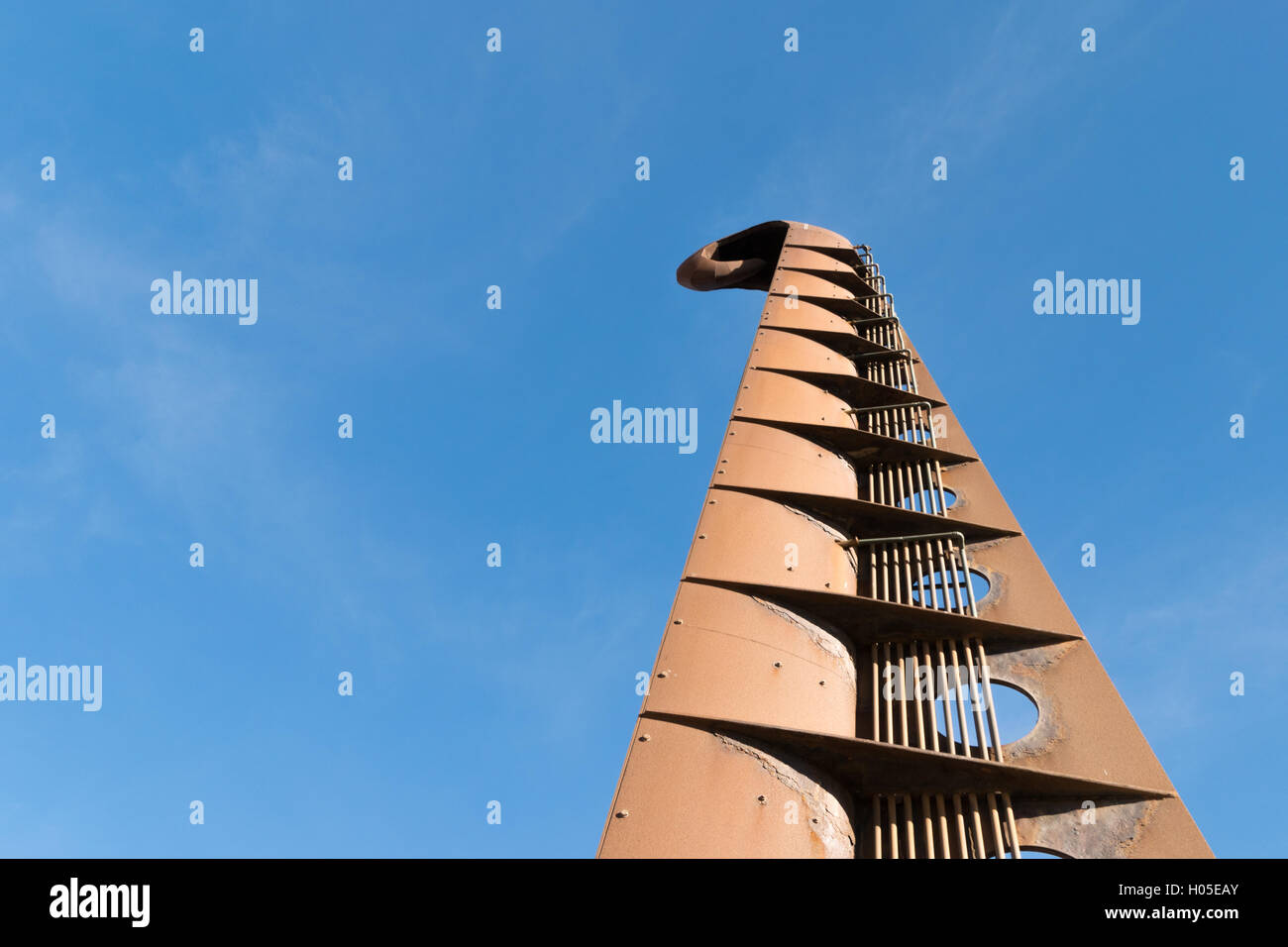 Blackpool high tide organ sculpture on promenade Stock Photo - Alamy