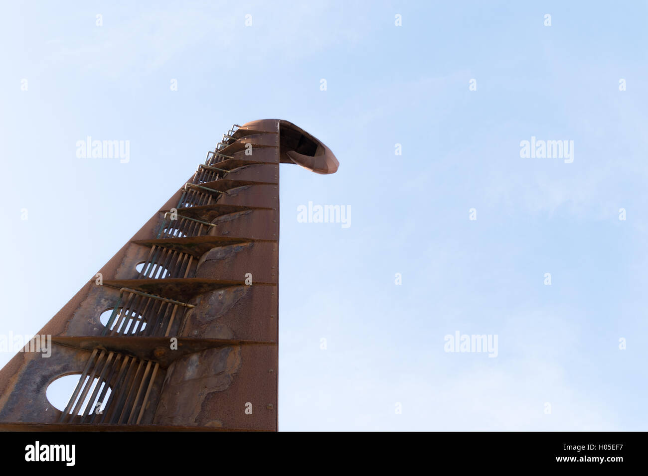 Blackpool high tide organ sculpture on promenade Stock Photo - Alamy