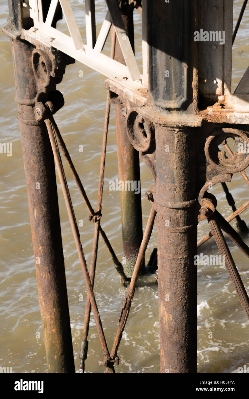 Rusted pillars hi-res stock photography and images - Alamy