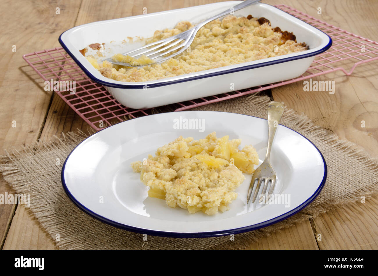 baked apple crumble on a plate Stock Photo - Alamy