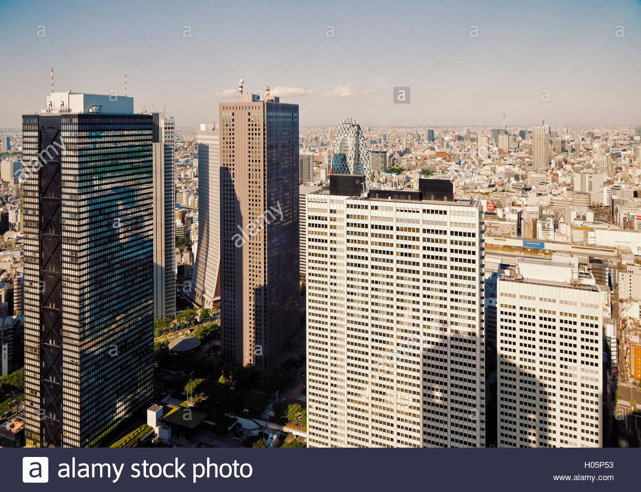 Tall Building Japan High Resolution Stock Photography and Images - Alamy