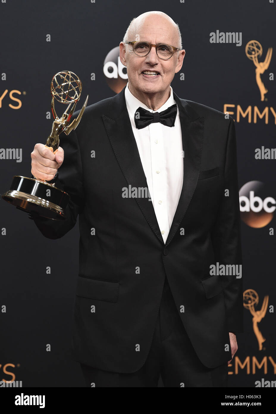 LOS ANGELES, CA - SEPTEMBER 18: Jeffrey Tambor in the press room at the ...