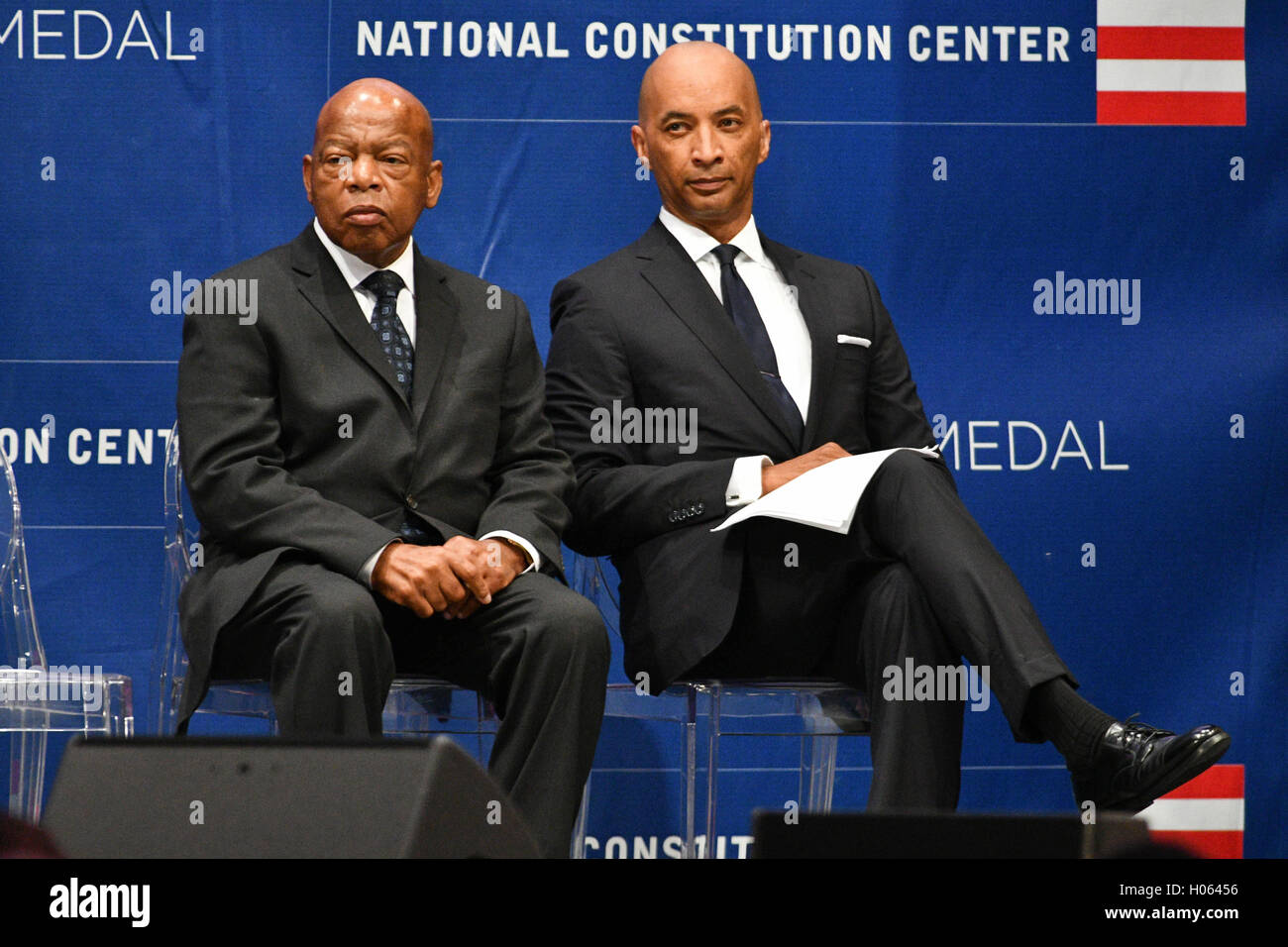 Byron pitts john lewis hi-res stock photography and images - Alamy