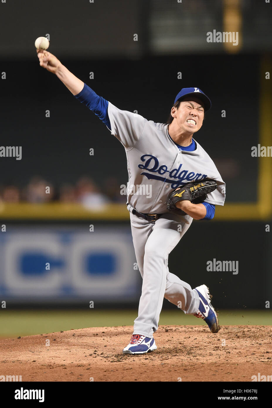 Phoenix, Arizona, USA. 16th Sep, 2016. Kenta Maeda (Dodgers) MLB ...