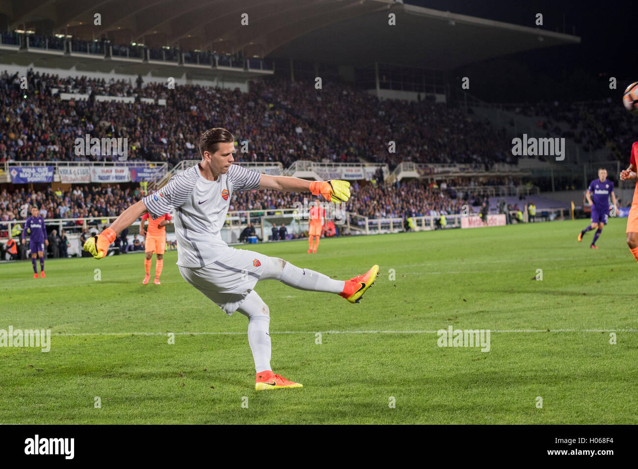 Florence, Italy. 18th Sep, 2016. Wojciech Szczesny (Roma) Football ...