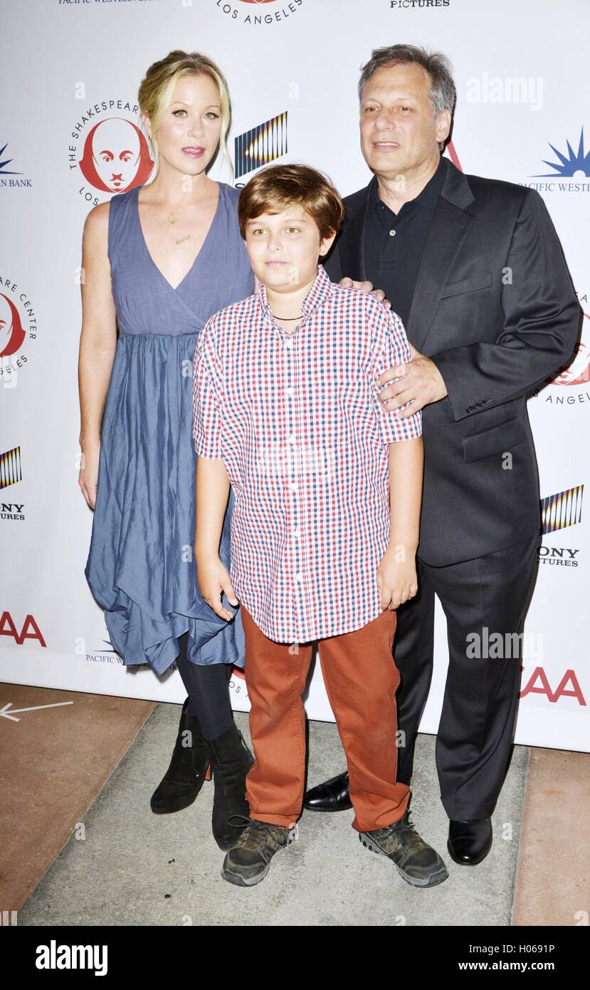 Los Angeles, Ca, USA. 19th Sep, 2016. Christina Applegate and Ben ...