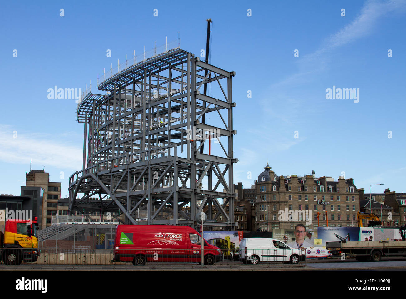 Dundee, Tayside, Scotland, UK. September 20th 2016: Work is progressing ...