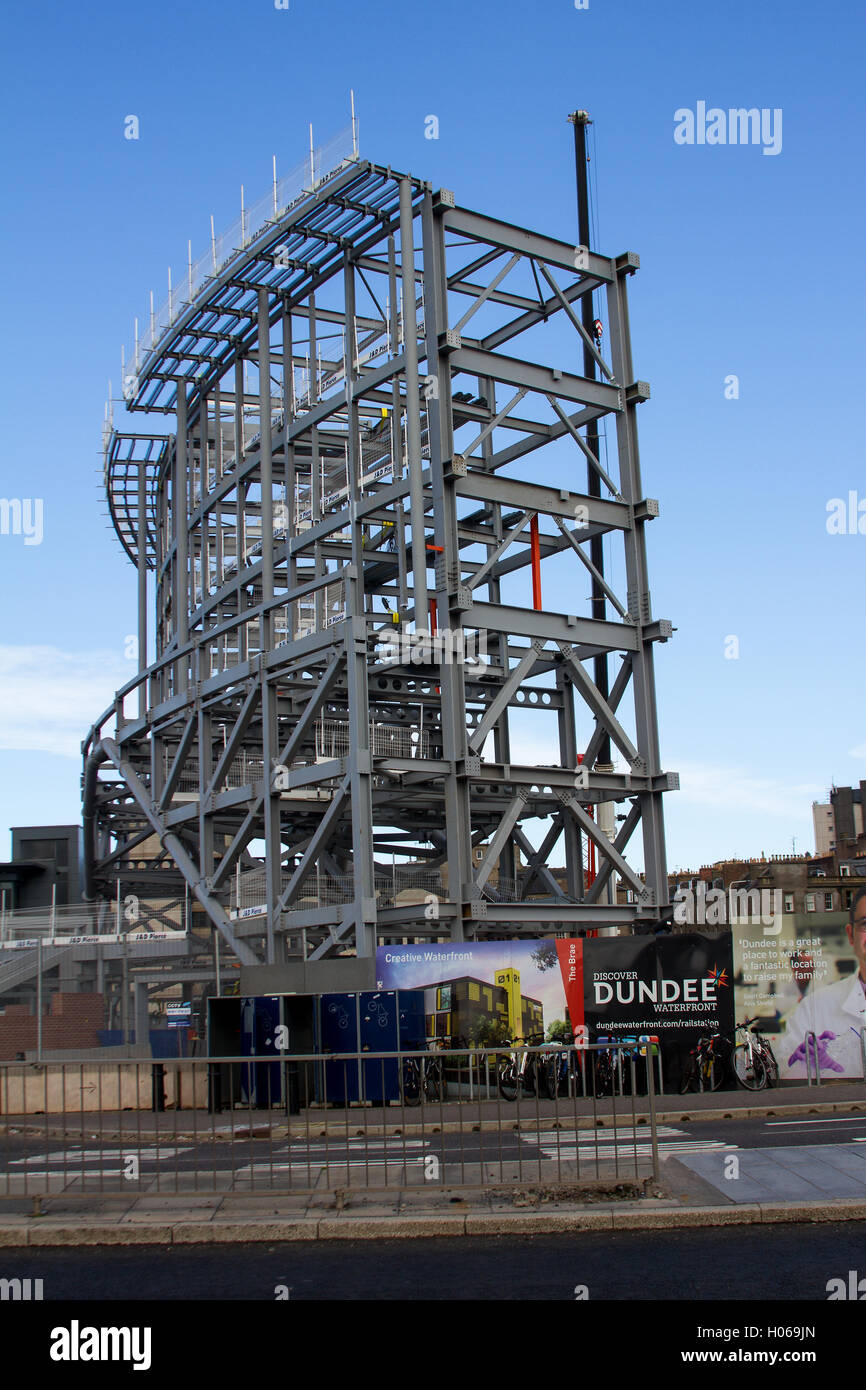 Propelling train hi-res stock photography and images - Alamy