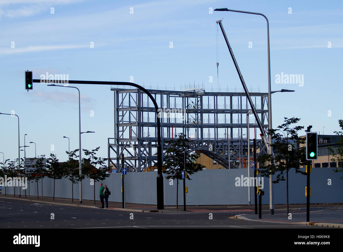 Dundee central waterfront development hi-res stock photography and ...