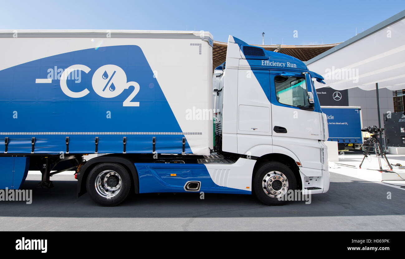 Hannover, Germany. 20th Sep, 2016. A lorry from Mercedes-Benz Trucks ...