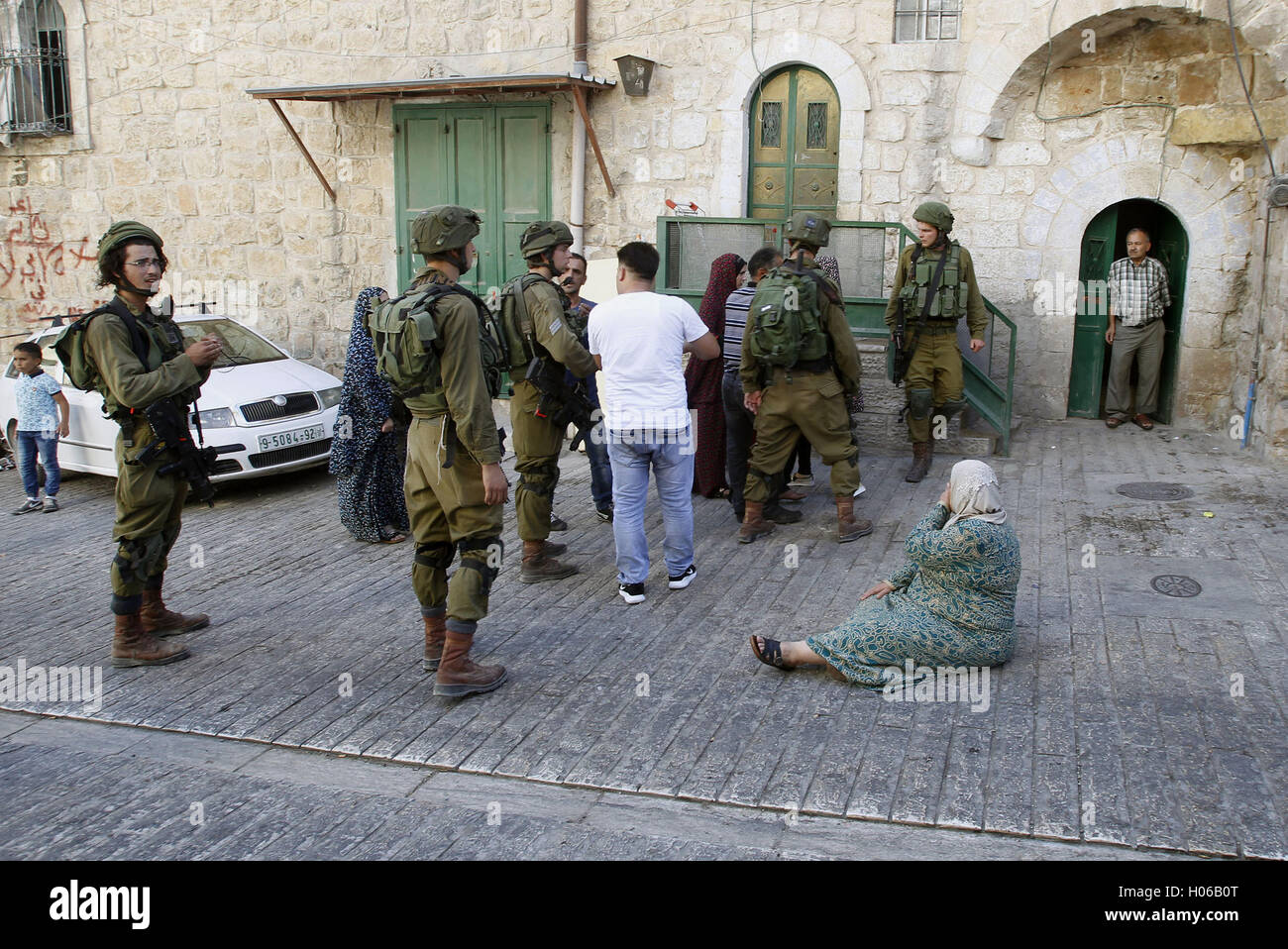 Hebron, West Bank, Palestinian Territory. 20th Sep, 2016. Israeli ...