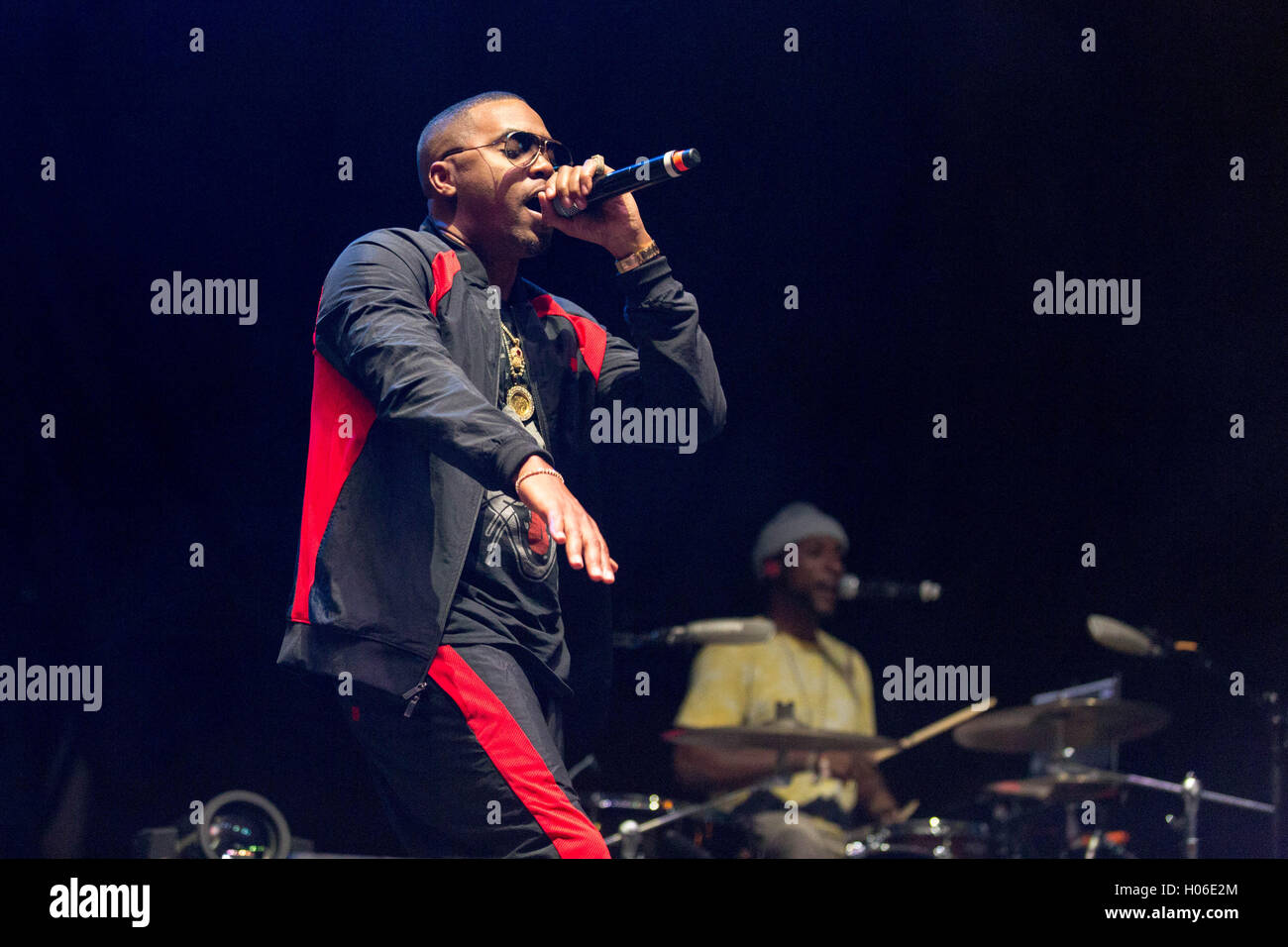 Chicago, Illinois, USA. 17th Sep, 2016. Rapper NAS (NASIR BIN OLU DARA ...