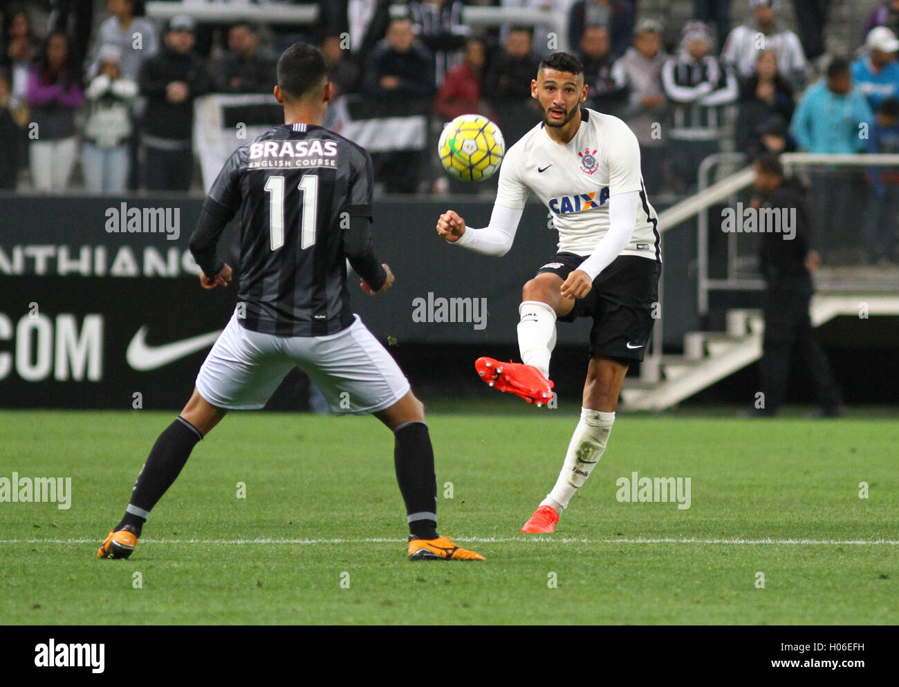 SÃO PAULO, SP - 20.09.2016: CORINTHIANS X BOTAFOGO SUB 20 - Thiago ...