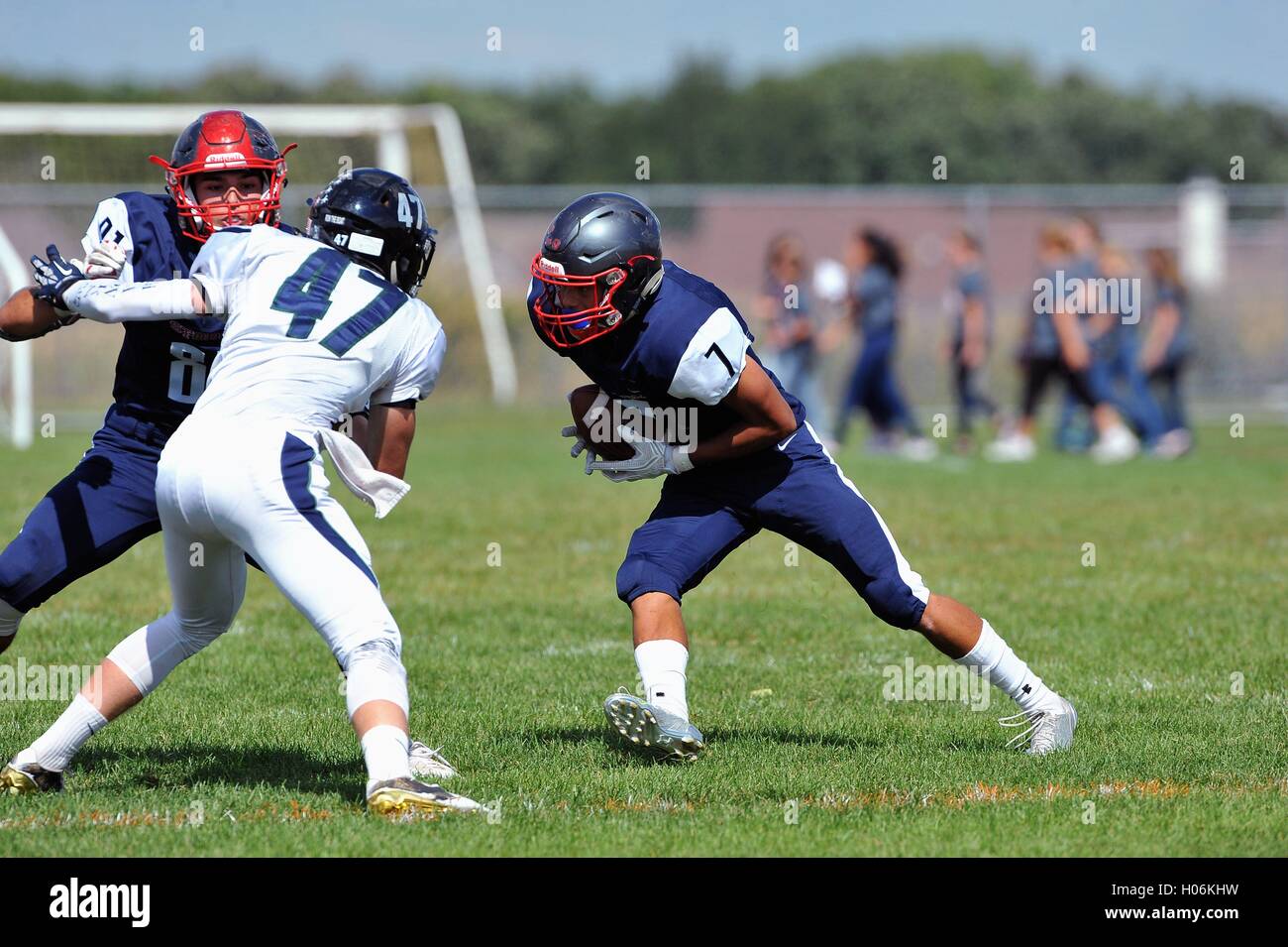 Running back with blocker hi-res stock photography and images - Alamy