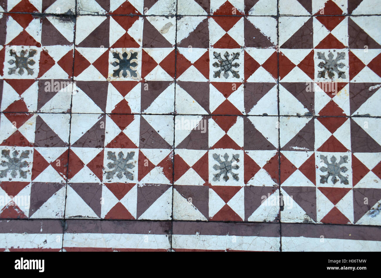 Fired tiles hi-res stock photography and images - Alamy