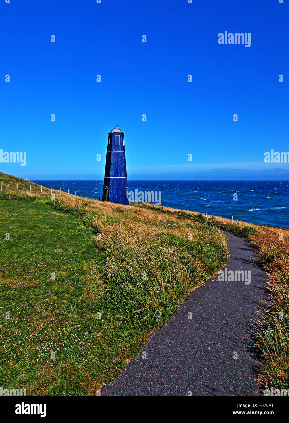 Samphire Hoe Tower Stock Photos & Samphire Hoe Tower Stock Images - Alamy