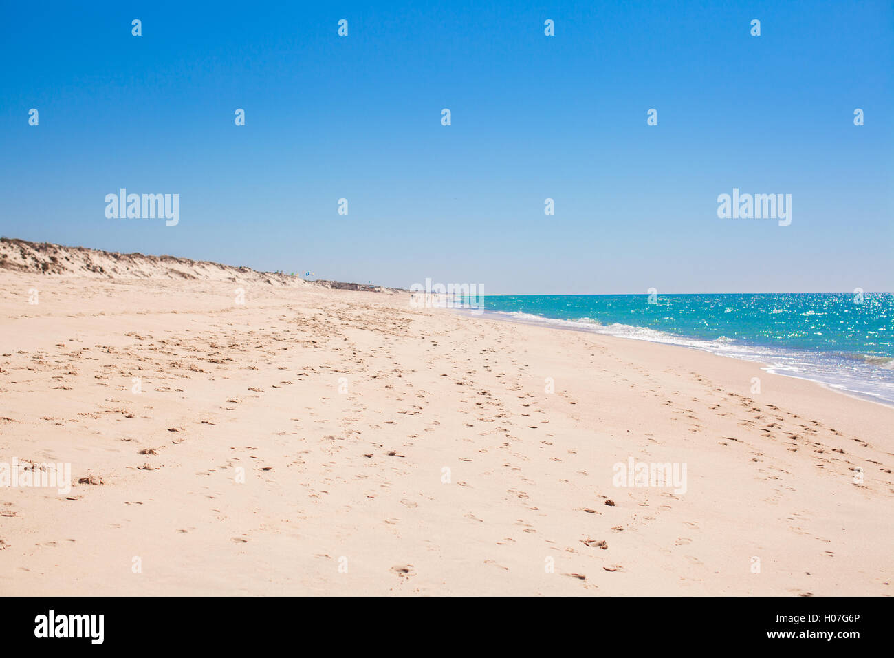 Summer scenery perfect bay beach hi-res stock photography and images ...