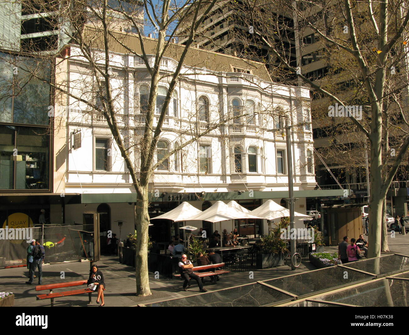 Bar, Circular Quay Stock Photo - Alamy