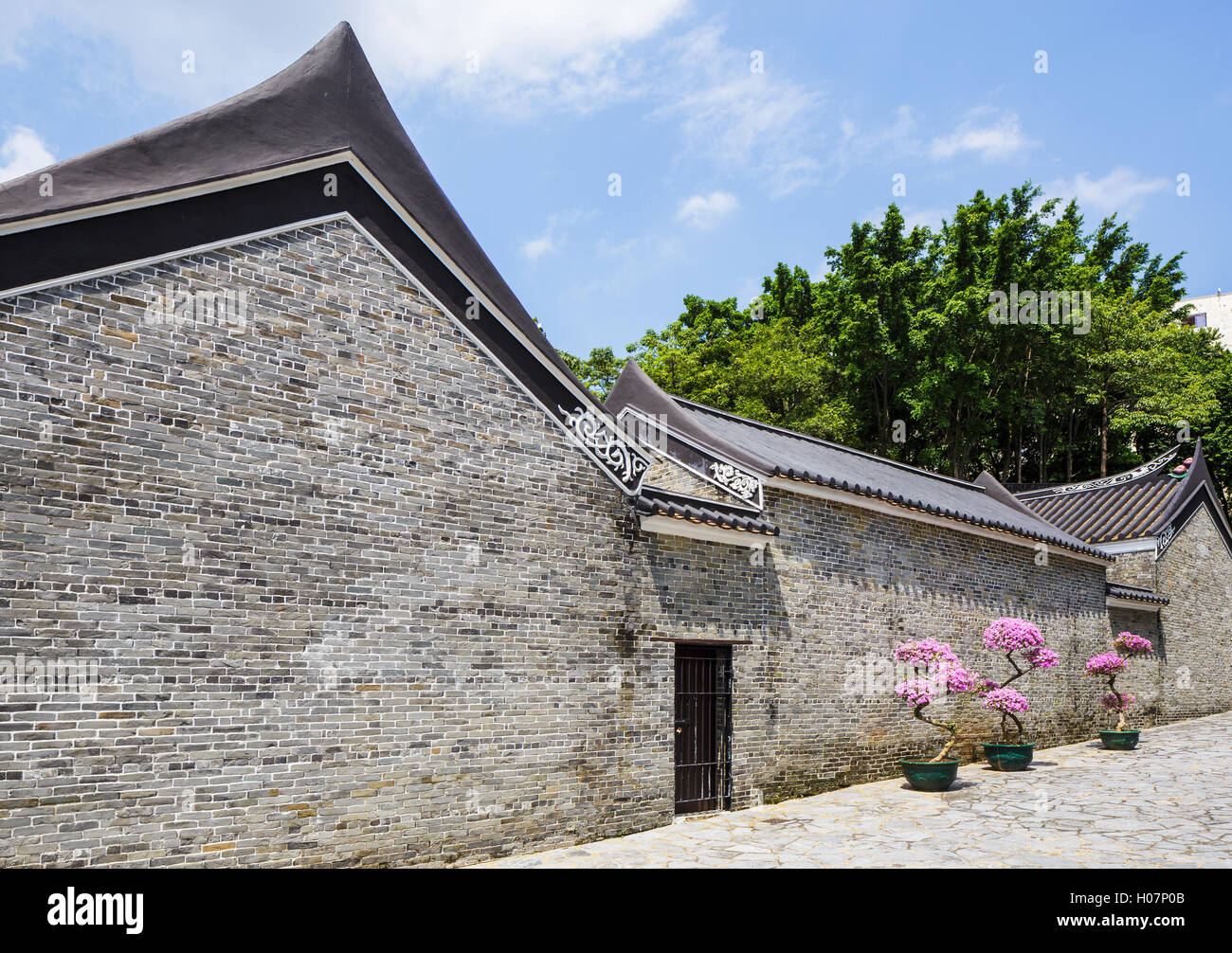 Traditional chinese vintage architecture Stock Photo - Alamy
