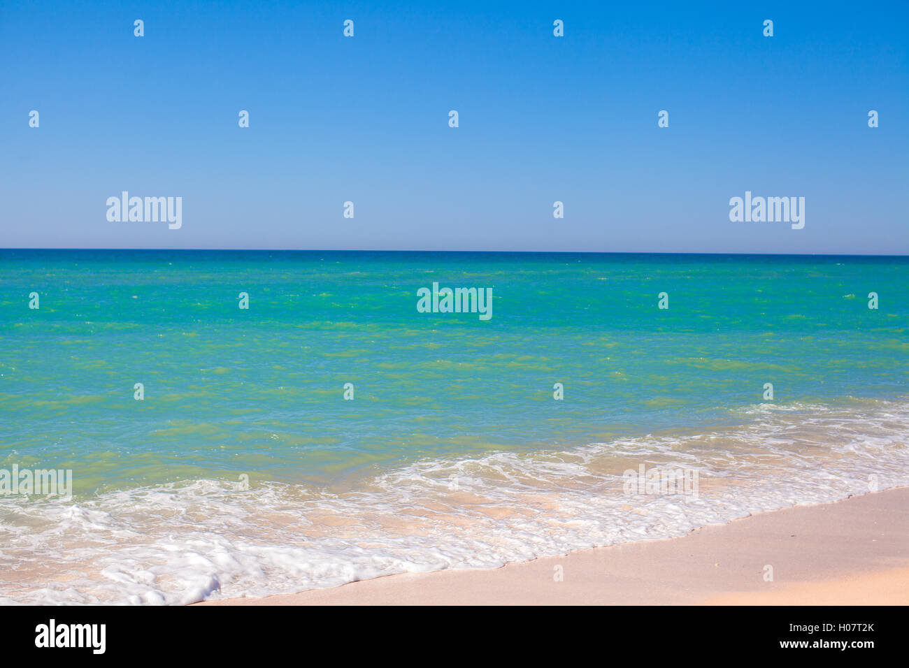 Romantic sky perfect lagoon beach hi-res stock photography and images ...