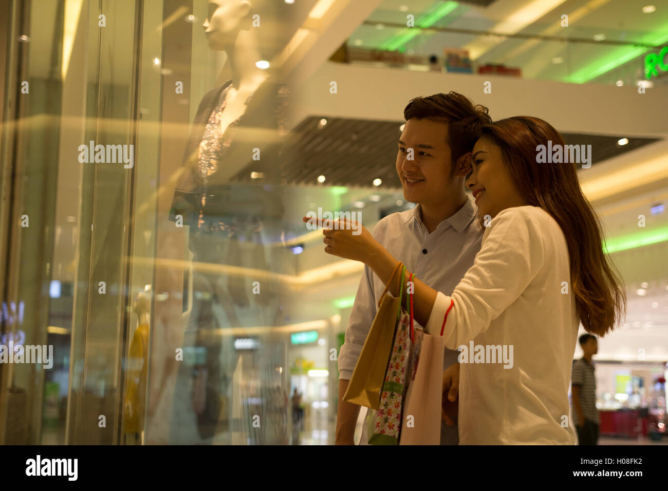 Asian showcase hi-res stock photography and images - Alamy