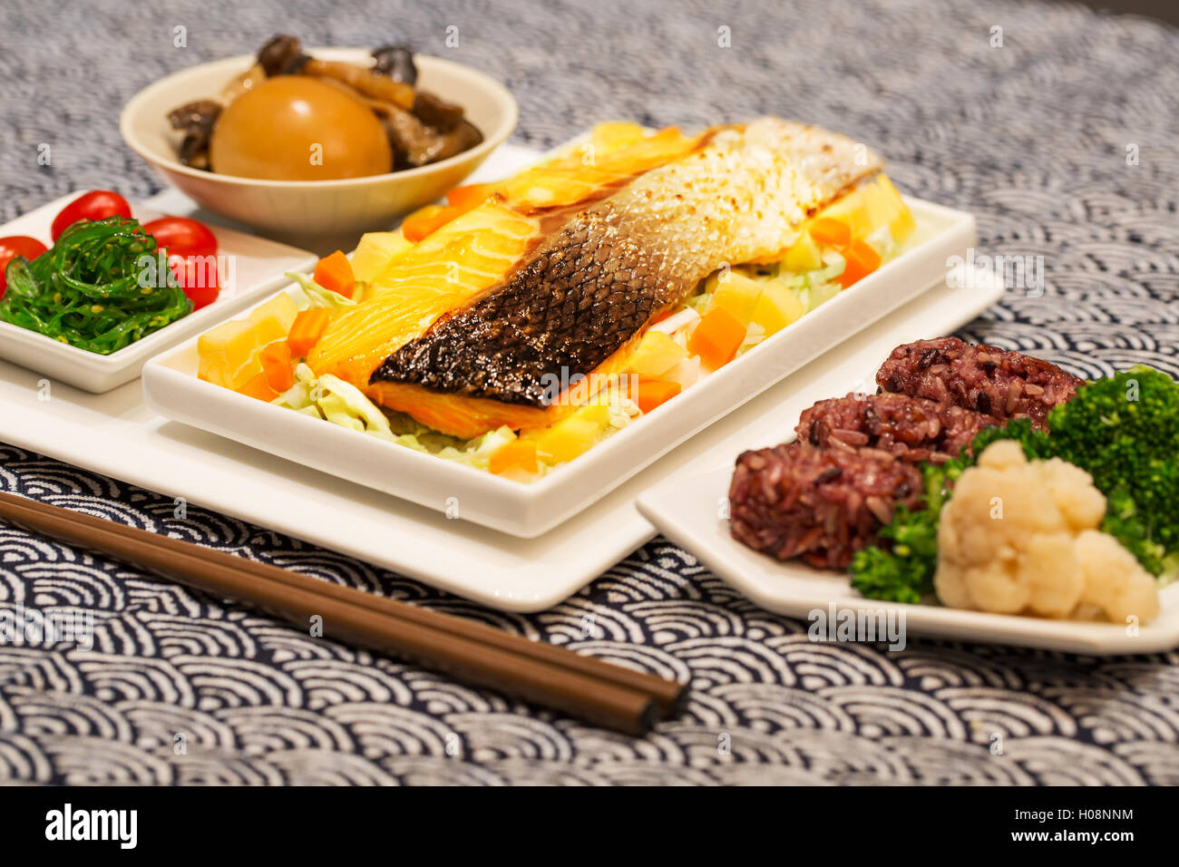 Egg salmon bento box hi-res stock photography and images - Alamy