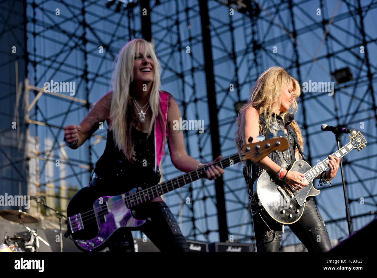 September 17, 2016, Irvine California, Share Pedersen and Janet Gardner ...